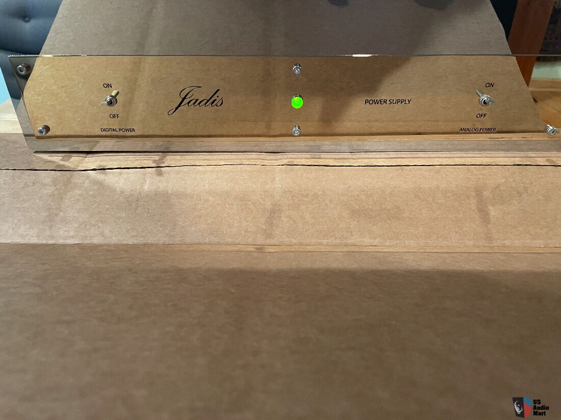 Jadis JS1 MkV Dual Chassis Tube Digital-to-Analog Processor Photo ...