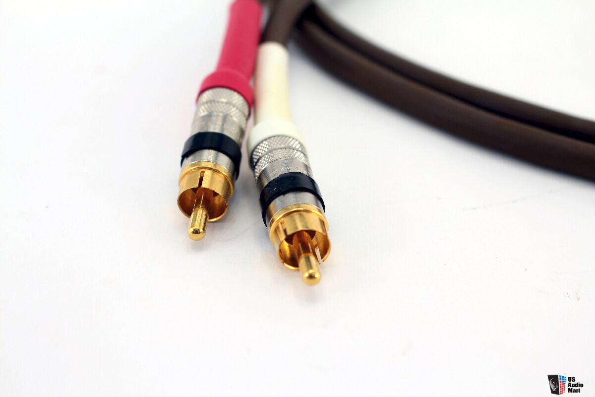 Belden 8402 w/Switchcraft 3502 RCA - 1 Meter IC Cables w/Directional ...
