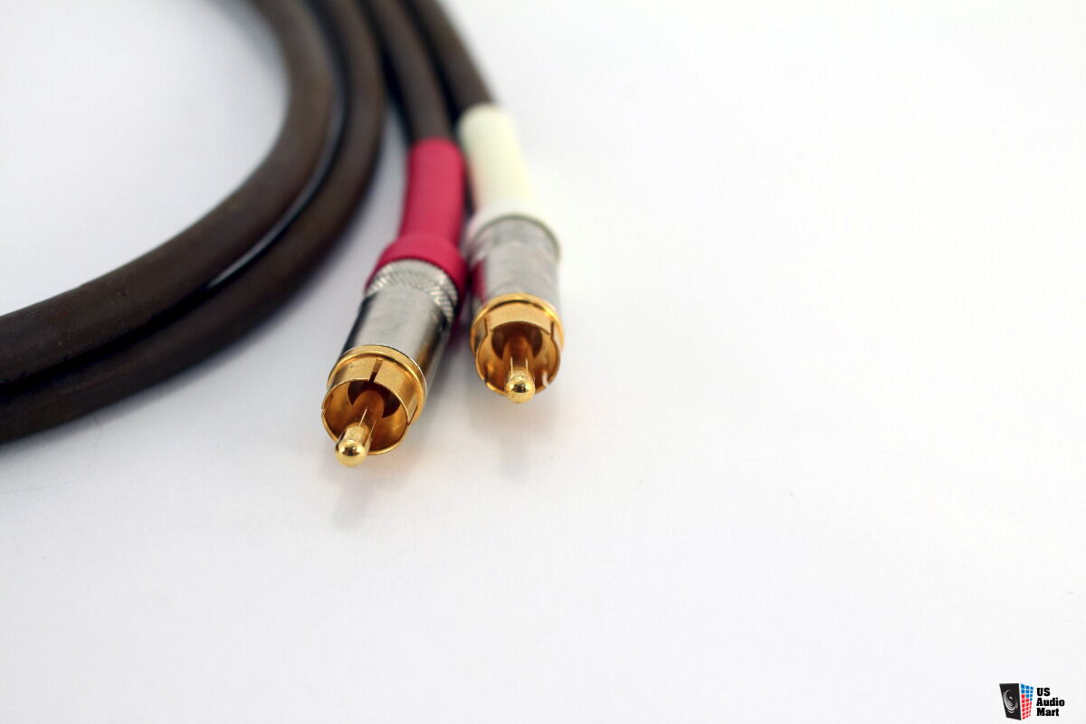 Belden 8402 w/Switchcraft 3502 RCA - 1 Meter IC Cables w/Directional ...