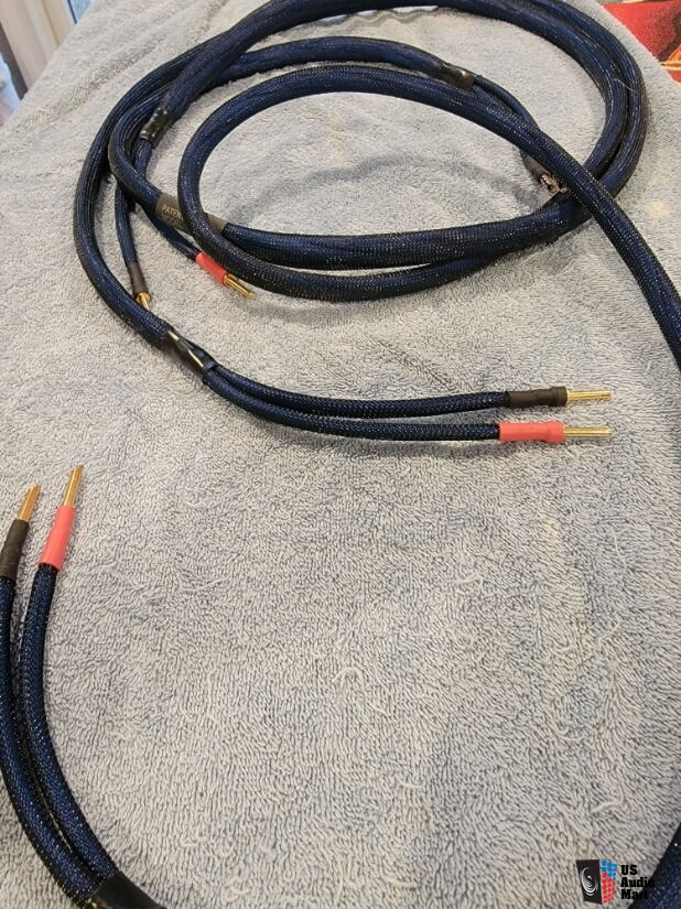 Audio Envy Speaker Cables with G.R. Research tube connectors Photo ...