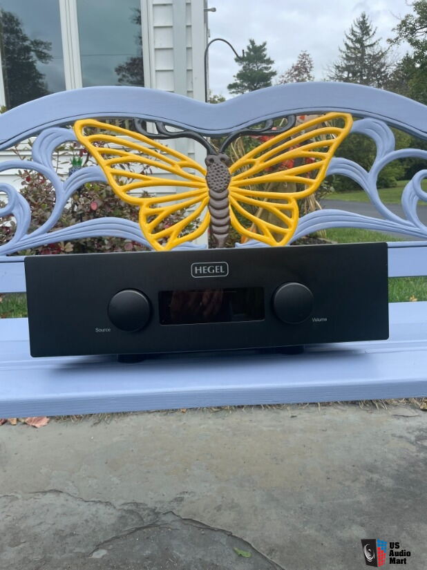 Hegel H 390 integrated amp For Sale - US Audio Mart