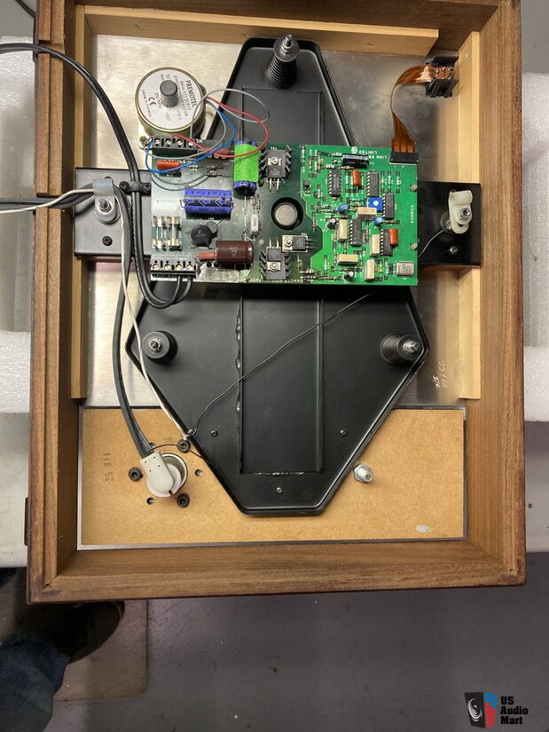 Linn Sondek LP12 Turntable Ittok LV II Tonearm Valhalla Power Supply ...