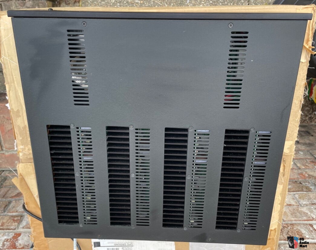 Anthem PVA-7 seven channel amplifier in original double box Photo ...