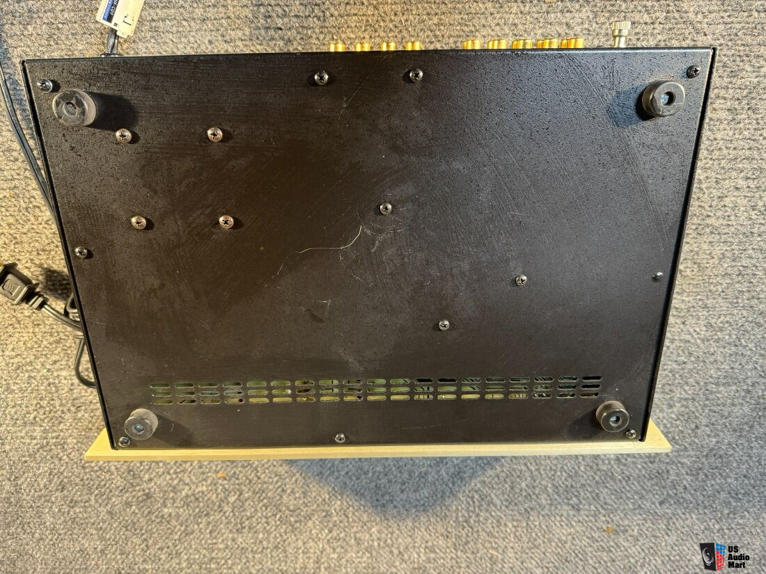 Conrad Johnson PV-10AL Preamp with Box Serviced last year at Conrad ...
