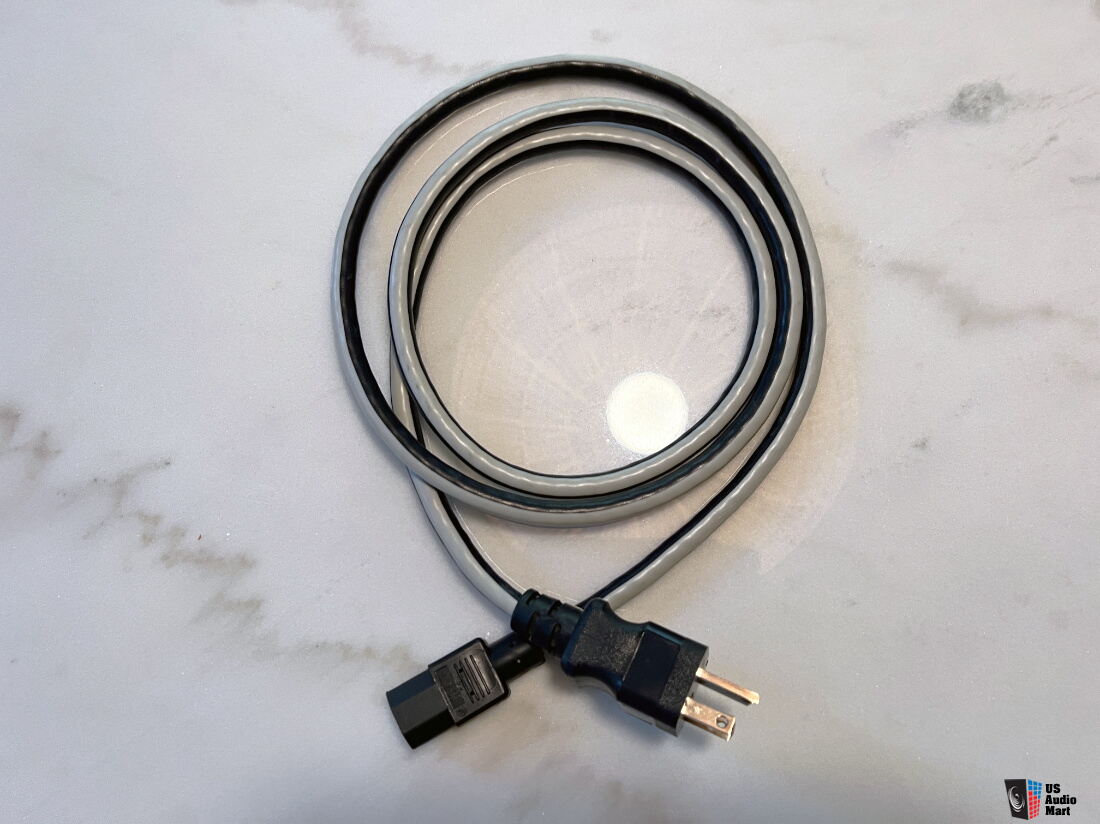 SHUNYATA - Venom V14 Power Cable (15A, 6ft) For Sale - US Audio Mart