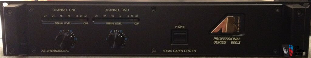 AB International 800.2 Pro Amplifier Photo #473644 - Canuck Audio Mart