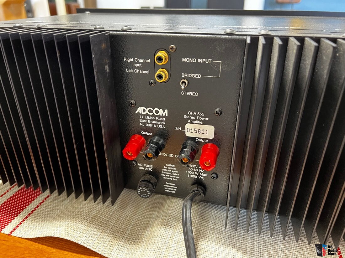 Adcom GFA-555 Power Amplifier, Pure Power Photo #4736749 - US Audio Mart
