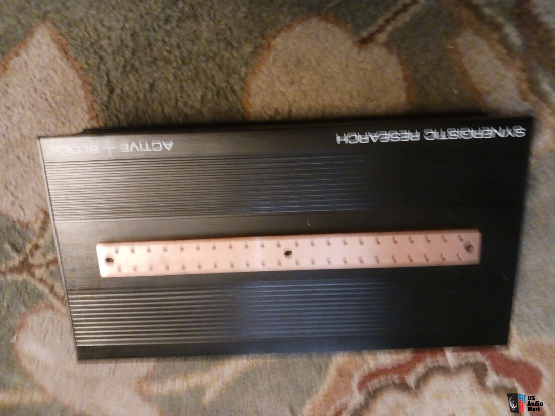 Synergistic Ground Block w/ 10' SG Power Cordition; Near Mint For Sale ...