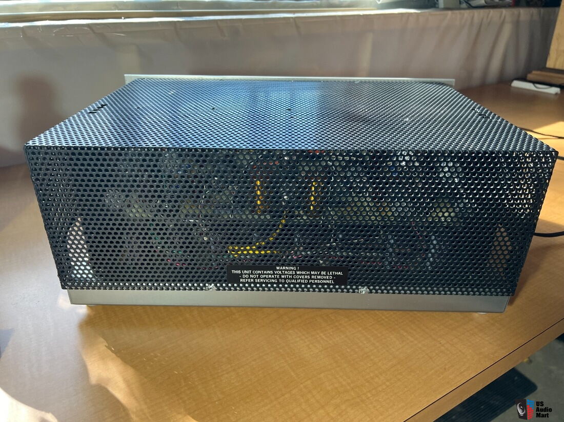 Audio Research D76A with Winged "C" 6550 Output Tubes and rebuilt power ...