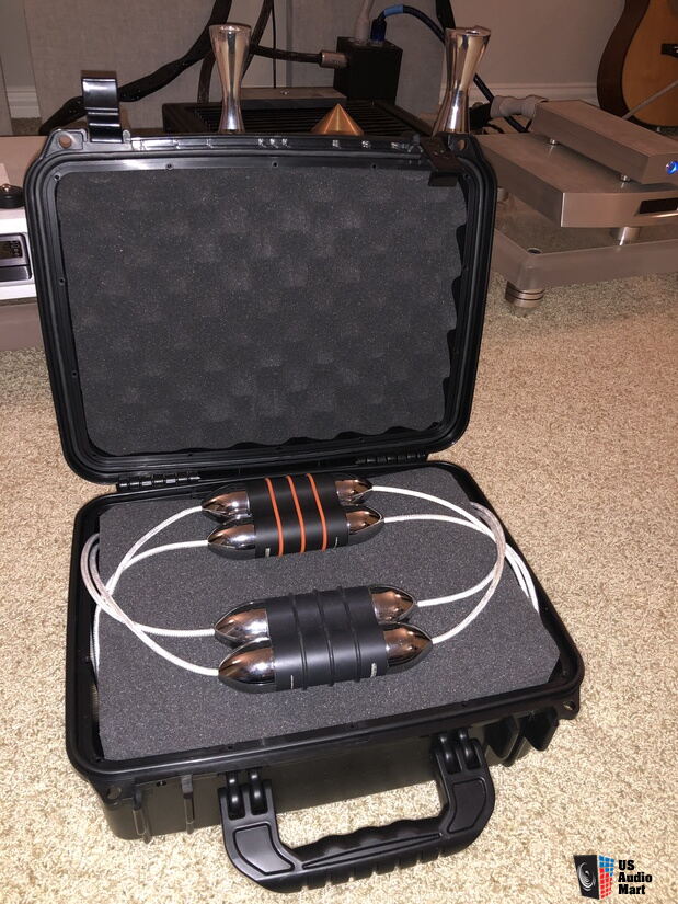High Fidelity Cables Orchestral Double Helix Signature XLR cables ...