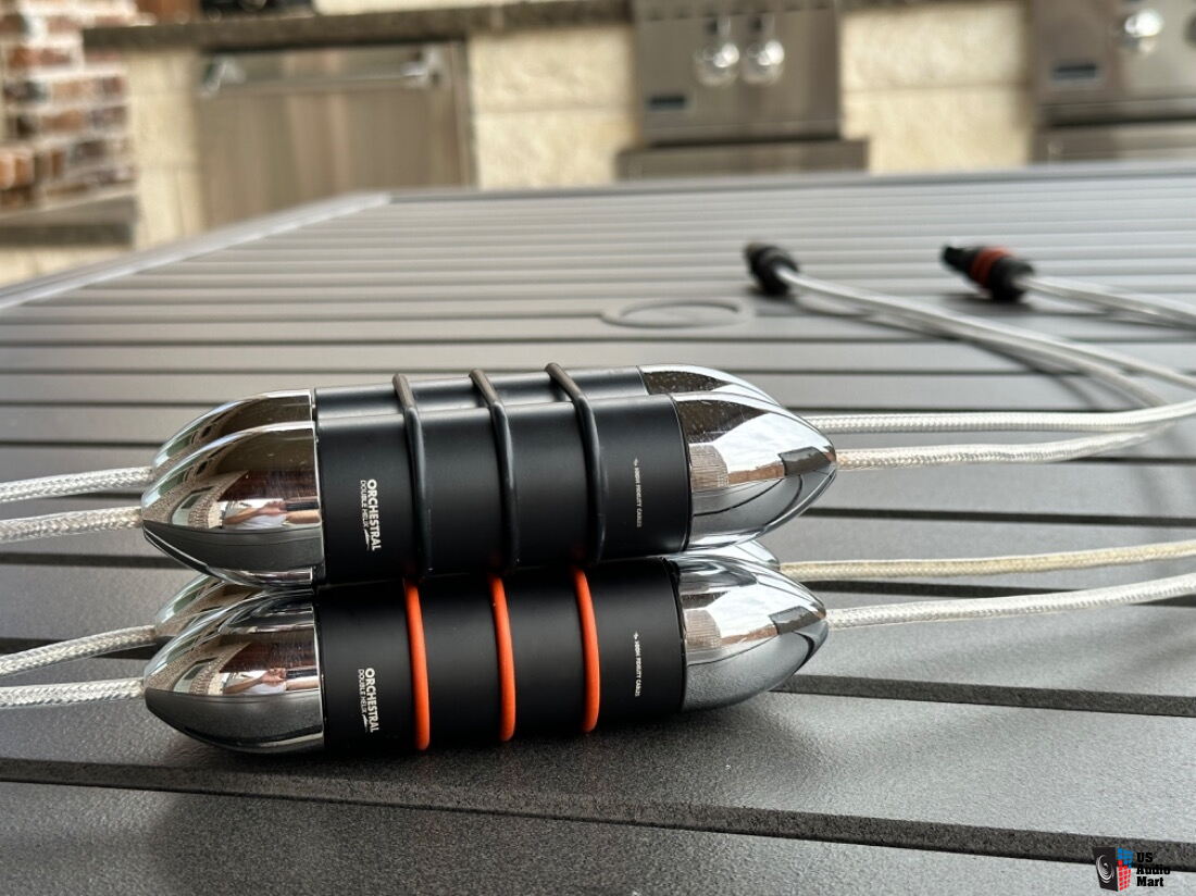 High Fidelity Cables Orchestral Double Helix Signature XLR cables ...