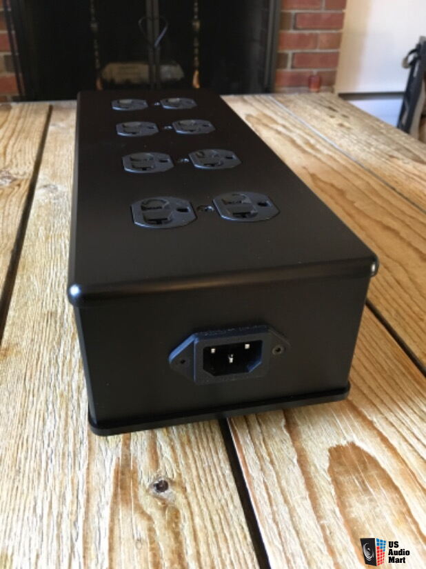 DR Acoustics Black Fire Power Distributor Photo #4756448 - US Audio Mart