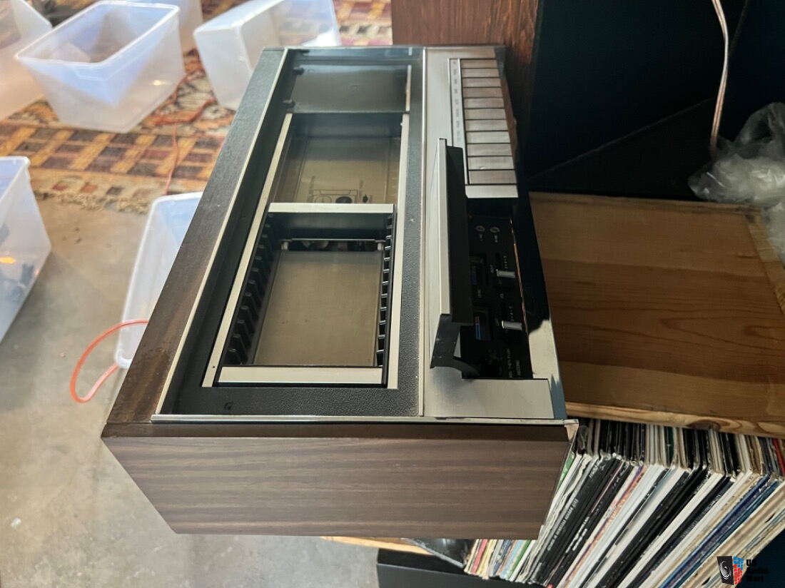 General Electric M9000a 12 cassette changer Photo #4759581 - US Audio Mart