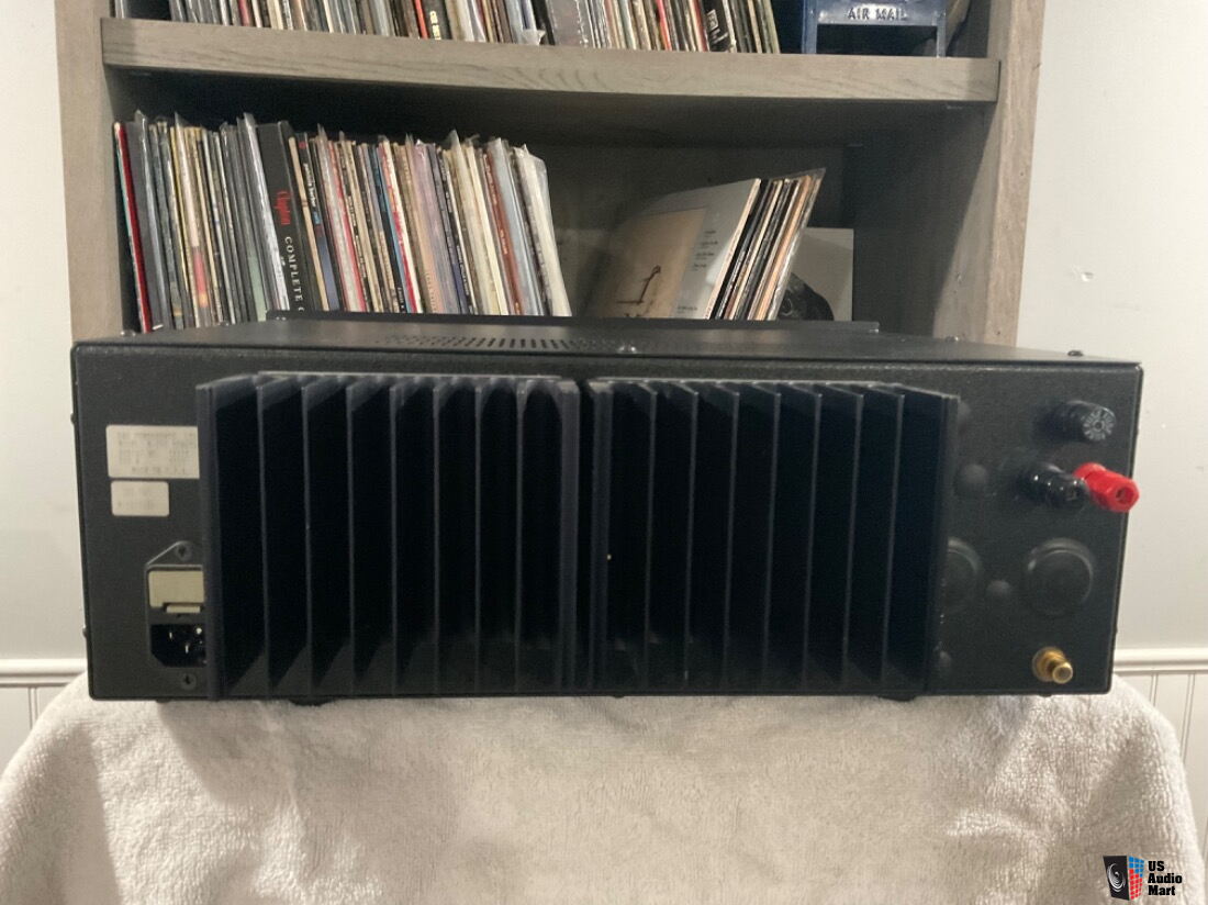 B&K M200 sonata monoblock amplifiers Photo #4760377 - US Audio Mart