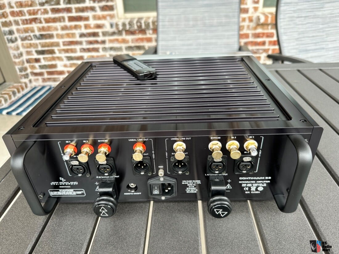 Jeff Rowland Continuum S2 integrated amp. Like new Photo #4760859 - US ...