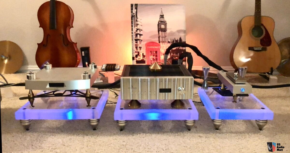 Jeff Rowland Continuum S2 integrated amp. Like new from 2021 Photo ...