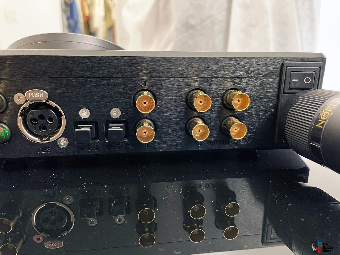 SALE PENDING - Chord Electronics Dave DAC & Headphone Amp - Free ...