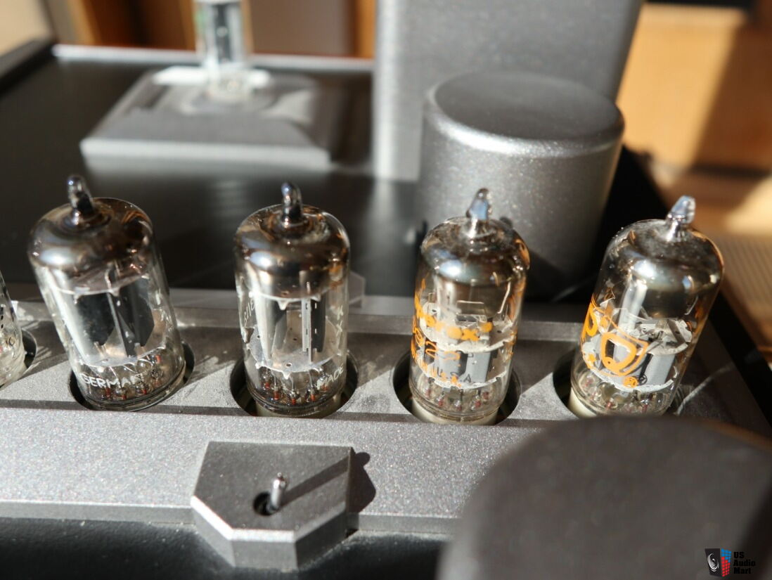 Fosgate Signaure Tube Phone Stage Preamp Photo #4766849 - US Audio Mart