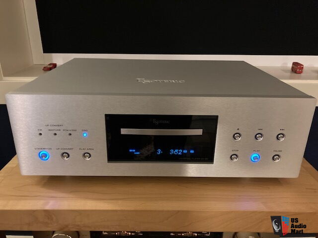Esoteric DV-60 SACD/CD/DVD player - in original triple box! Photo ...