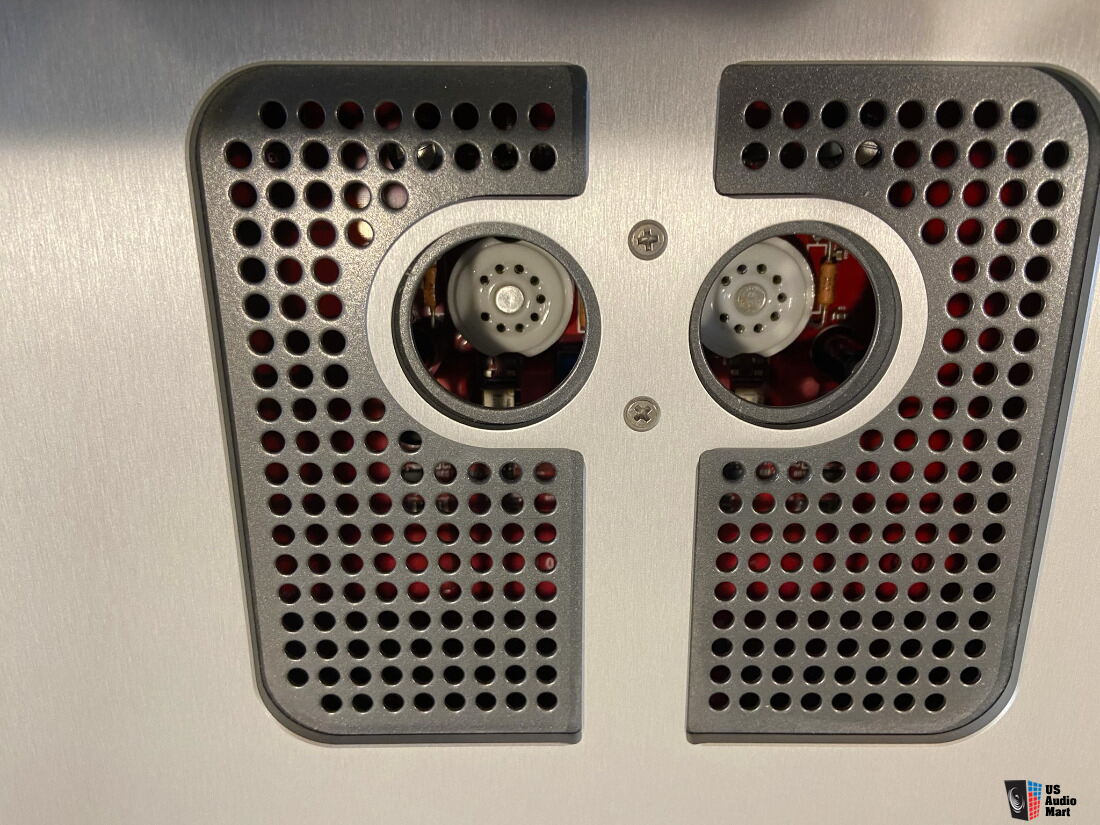 Schiit Mjolnir 2 with LISST and 6BZ7 Tubes - very low hours Photo ...