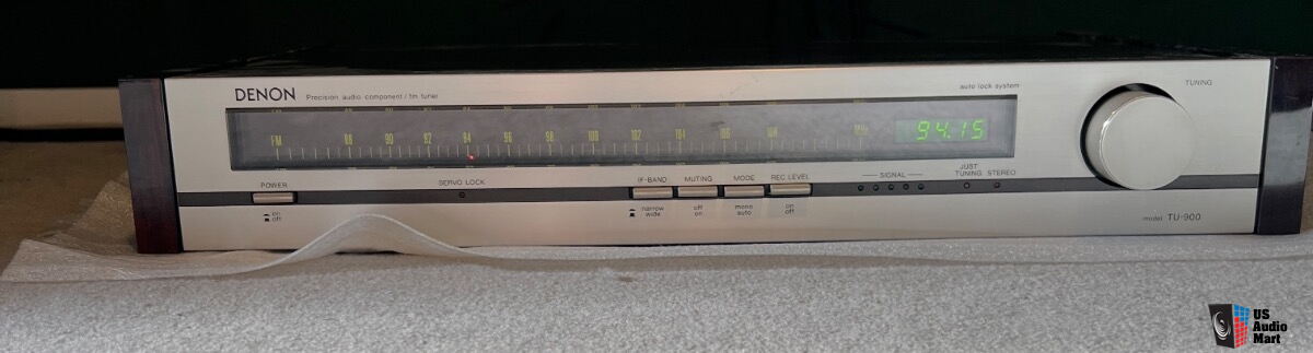 Rare Denon TU-900 Tuner With Rosewood End-caps For Sale - Canuck Audio Mart