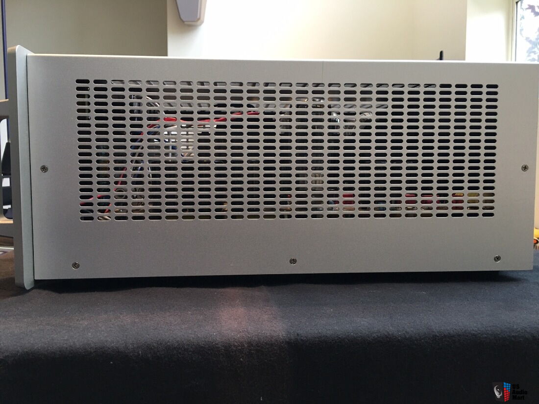 AUDIO RESEARCH REFERENCE 250SE Monoblocks in natural finish Photo ...
