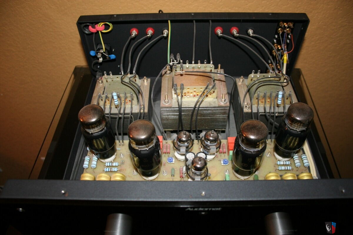 Audiomat Arpege Reference Integrated Amplifier plus extra tubes Photo ...