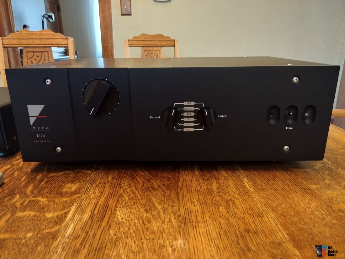 Ayre K1xe Preamplifier with phono stage and remote For Sale - UK Audio Mart