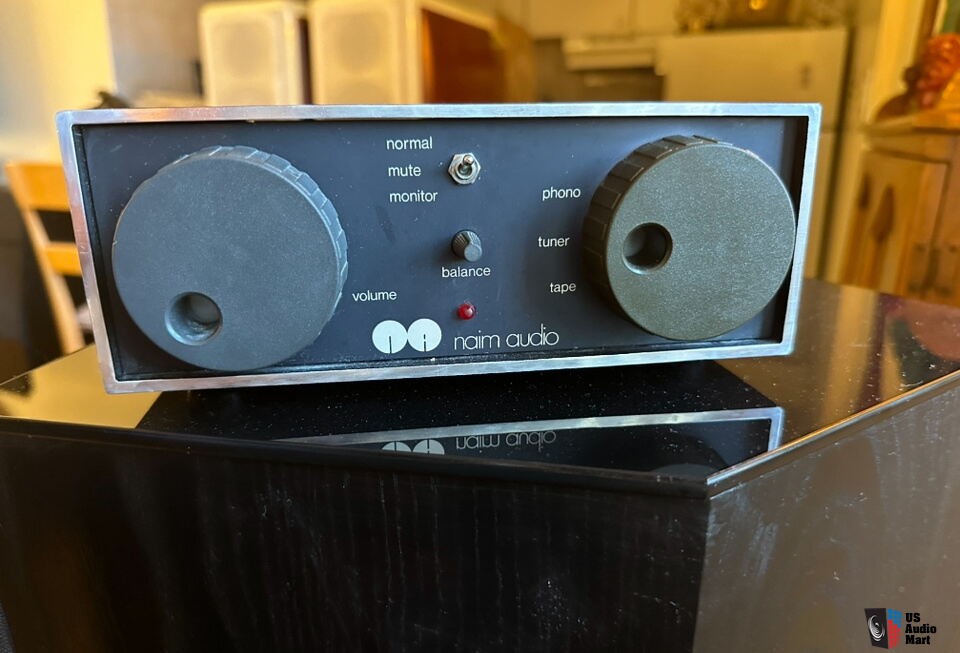 NAIM NAC42.5 PRE Amplifier Photo #4802422 - US Audio Mart