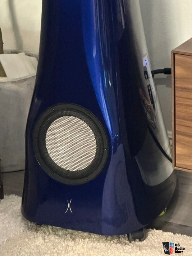 Excellent Estelon XB Cobalt Blue Glossy floor standing speakers Ceramic ...
