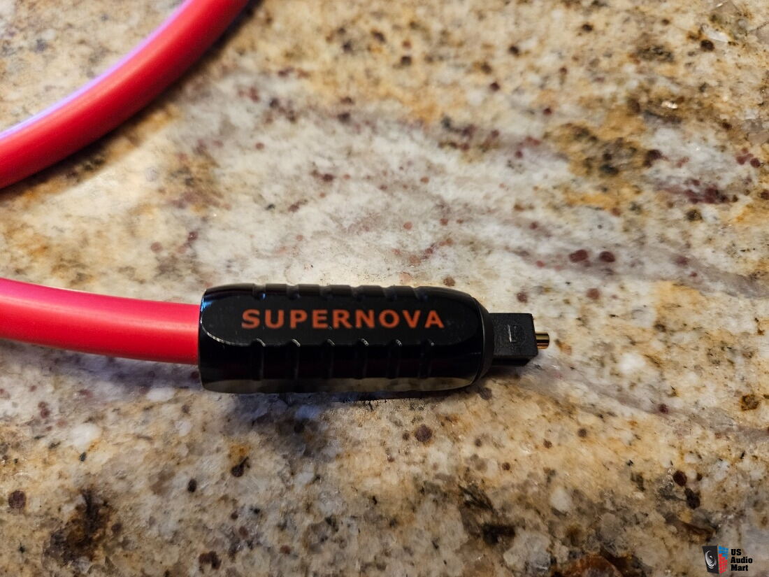 Wireworld Supernova 7 Toslink Digital cable 1M - Excellent Photo ...