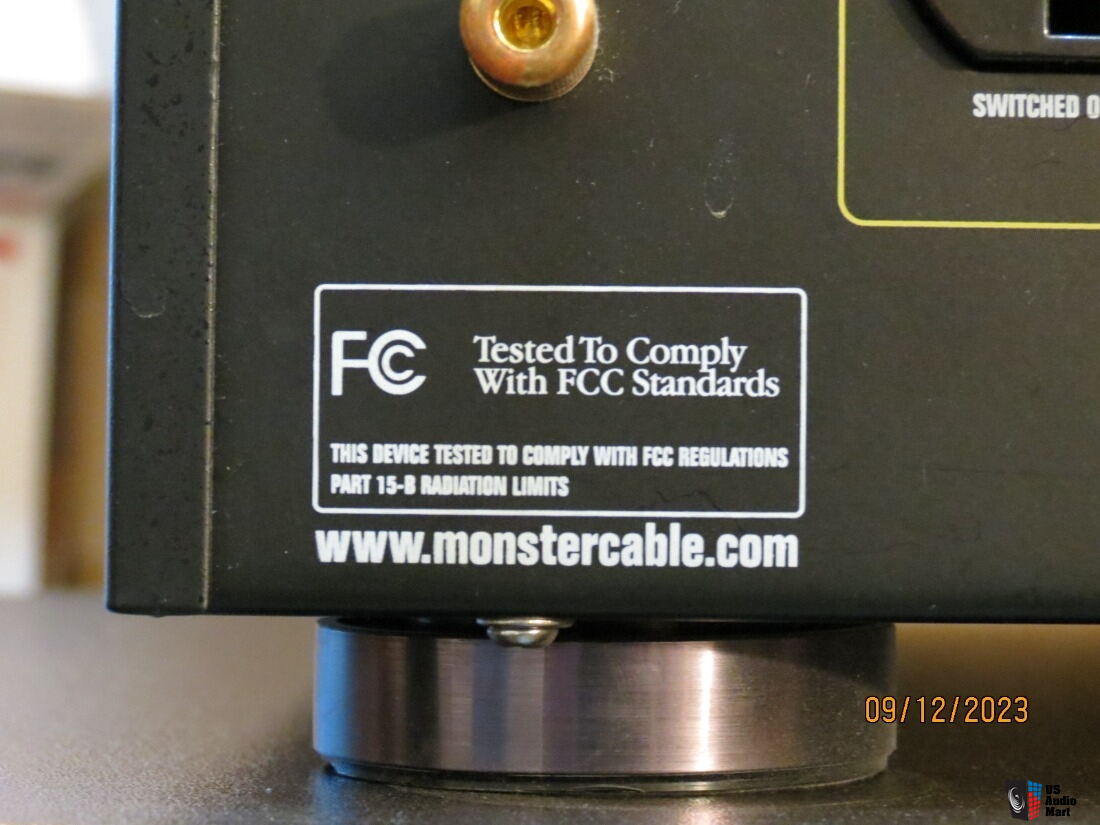 Monster AVS 2000 Photo #4813257 - US Audio Mart