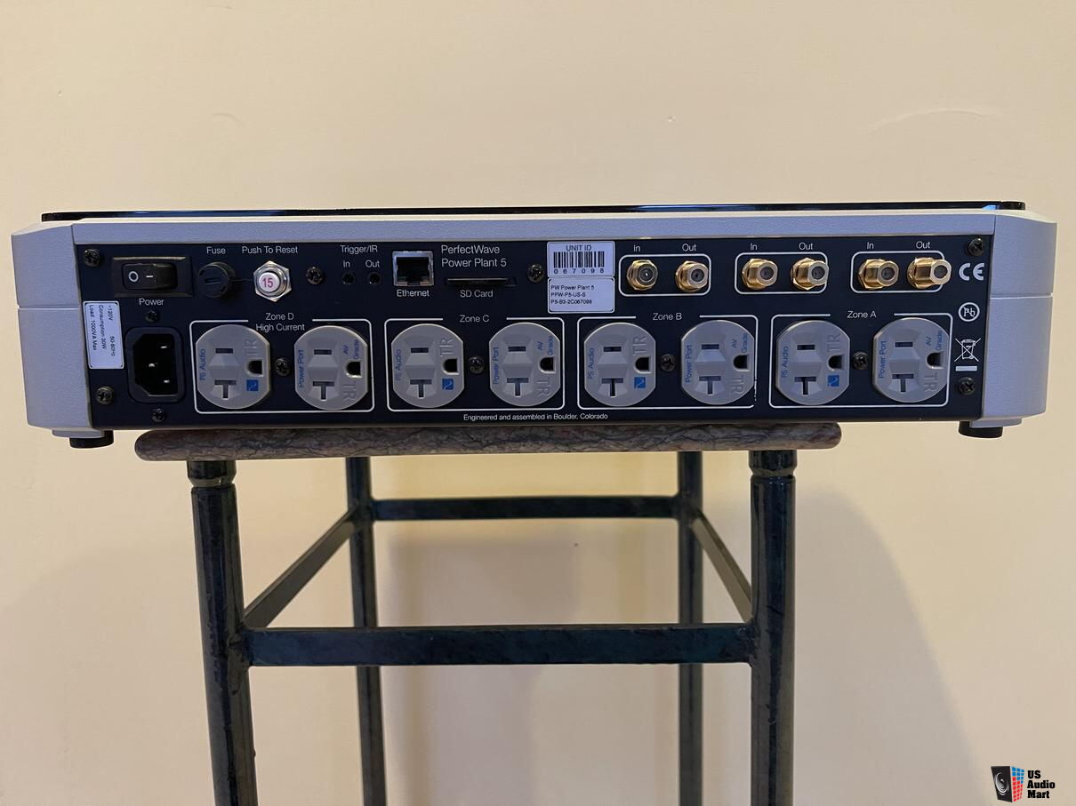 PS Audio P5 PerfectWave Power Plant Photo #4826262 - US Audio Mart