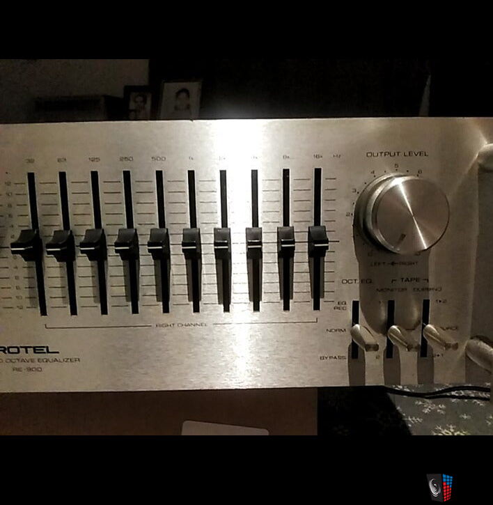 Rotel RE-900 Equalizer FREE shipping Photo #4827296 - UK Audio Mart