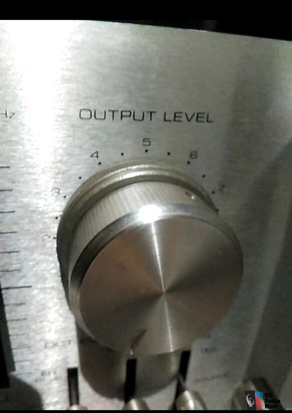 Rotel RE-900 Equalizer FREE shipping Photo #4827296 - UK Audio Mart