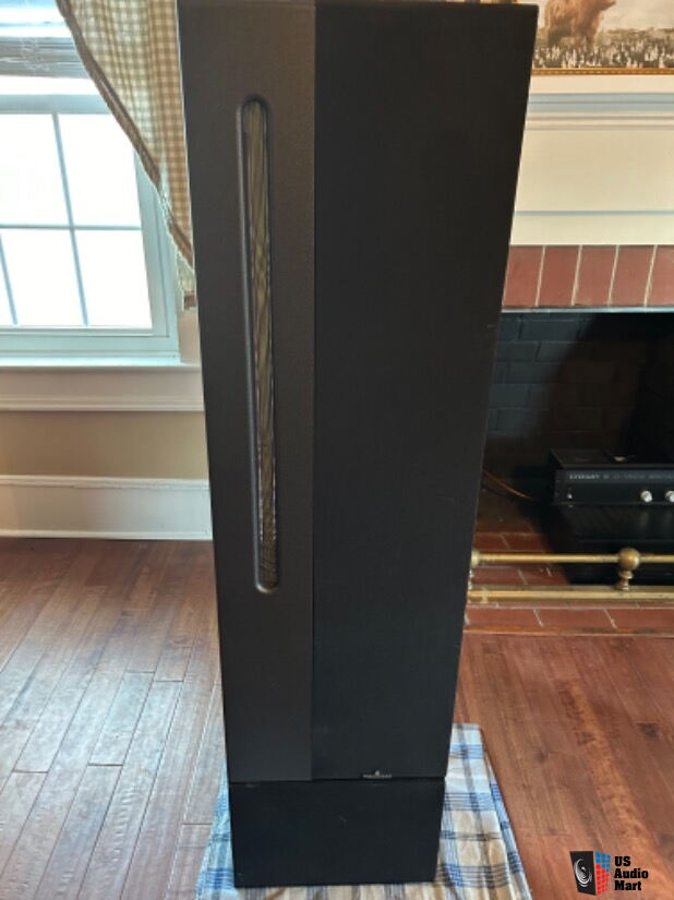 Apogee Centaur Speakers Photo #4827808 - US Audio Mart