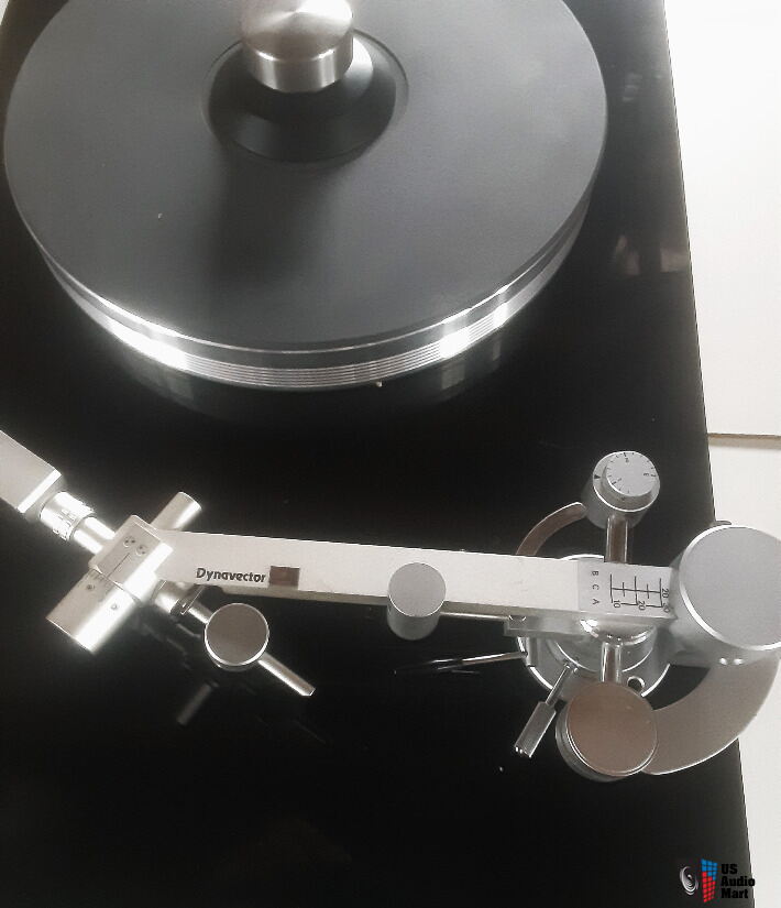 Dynavector DV507 bi-axis inertia controlled dynamic balance tonearm ...