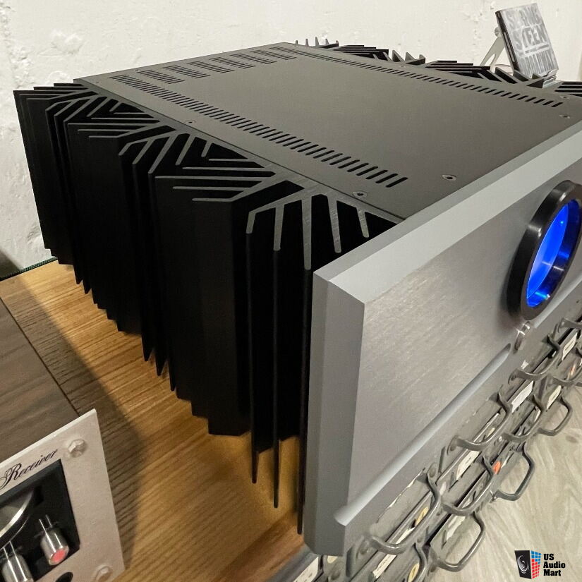 Pass Labs x250.8 / Warranty / Free Shipping Photo #4834226 - US Audio Mart