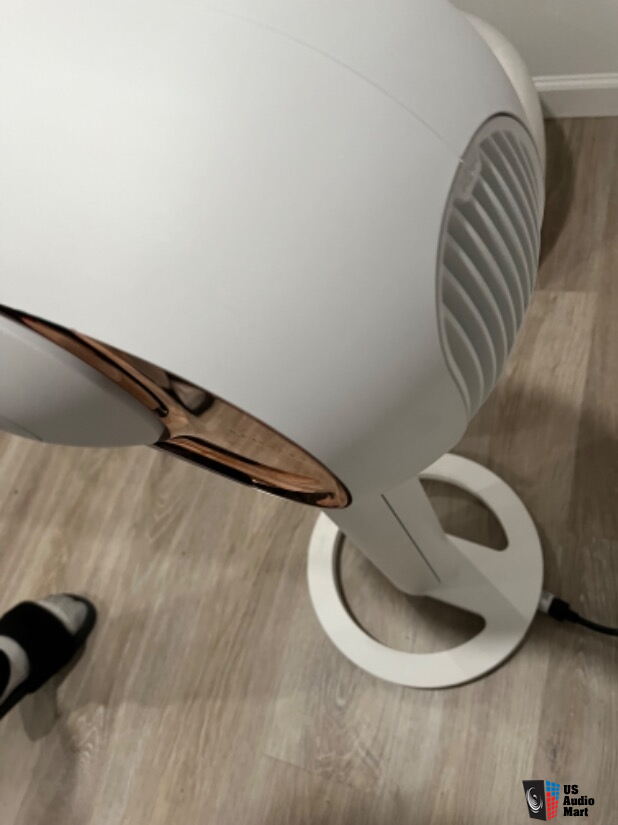 Devialet 108db phantom 1 gold pair with stands white Photo #4835593 ...