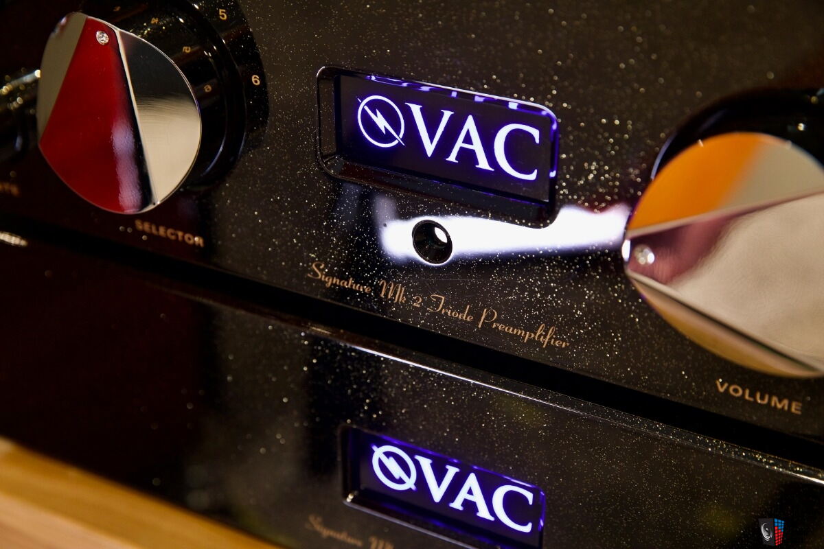 VAC Signature Mk IIa SE Preamplifier. One owner. Made in USA Photo ...