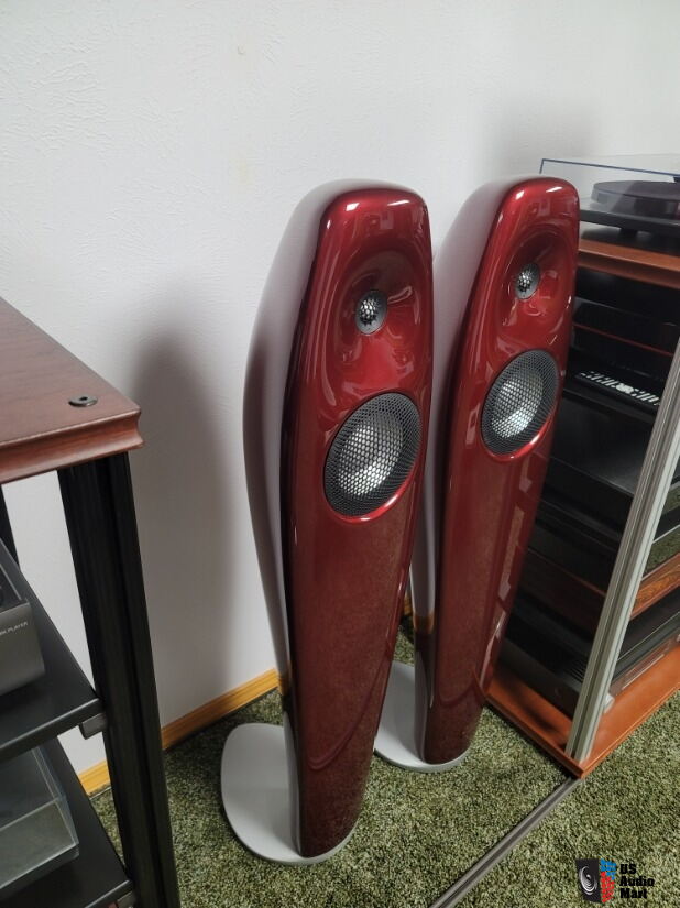 Vivid Audio Kaya 25 Beautiful Burgundy color Photo #4841147 - US Audio Mart