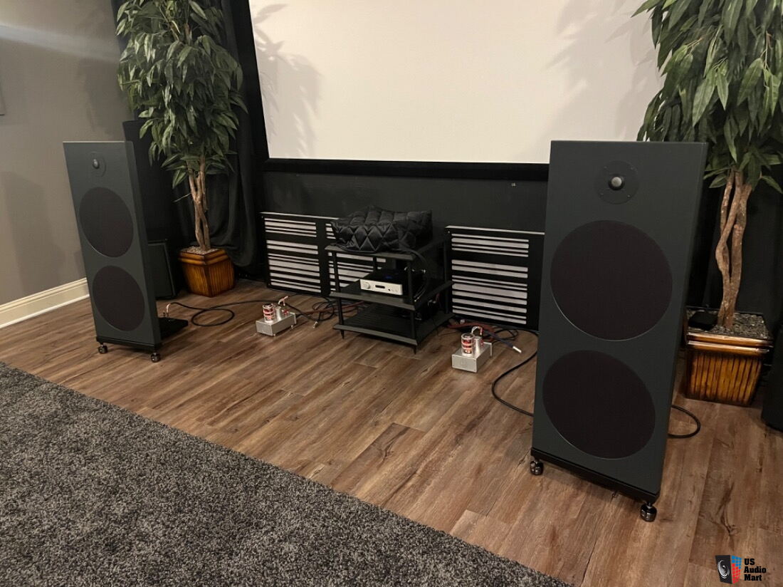 Spatial Audio M3 Sapphire upgraded Carbon finish with Gaia II feet For ...