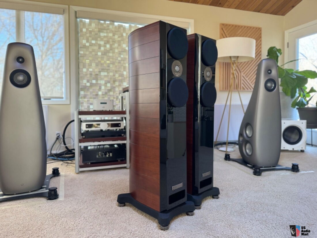 Usher Mini Dancer Two DMD Speakers in Walnut w/ Optional Center and ...