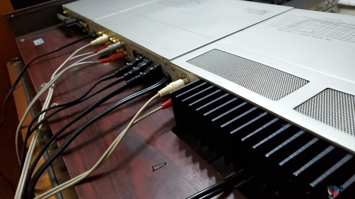 Technics Component System Pre-amp Su-C01, Power Se-C01, Tuner St-C01 ...