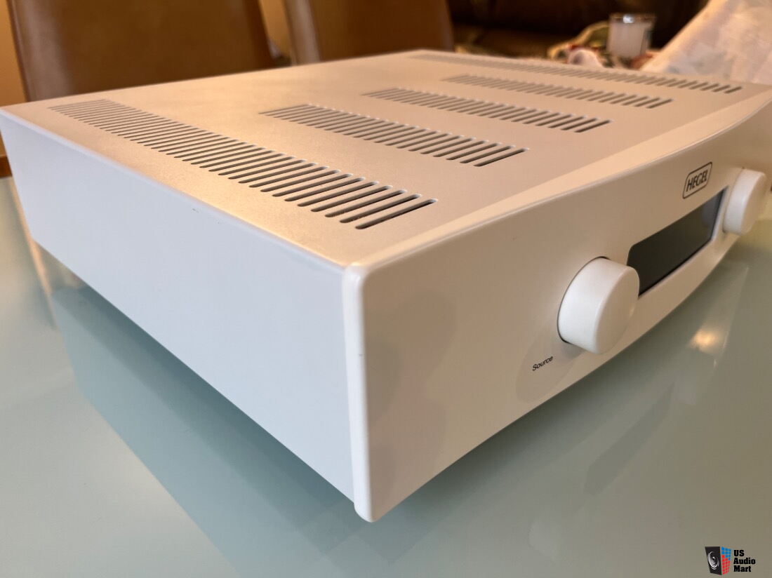 REDUCED FOR QUICK SALE: As new Hegel H190 integrated amp, DAC, Streamer ...