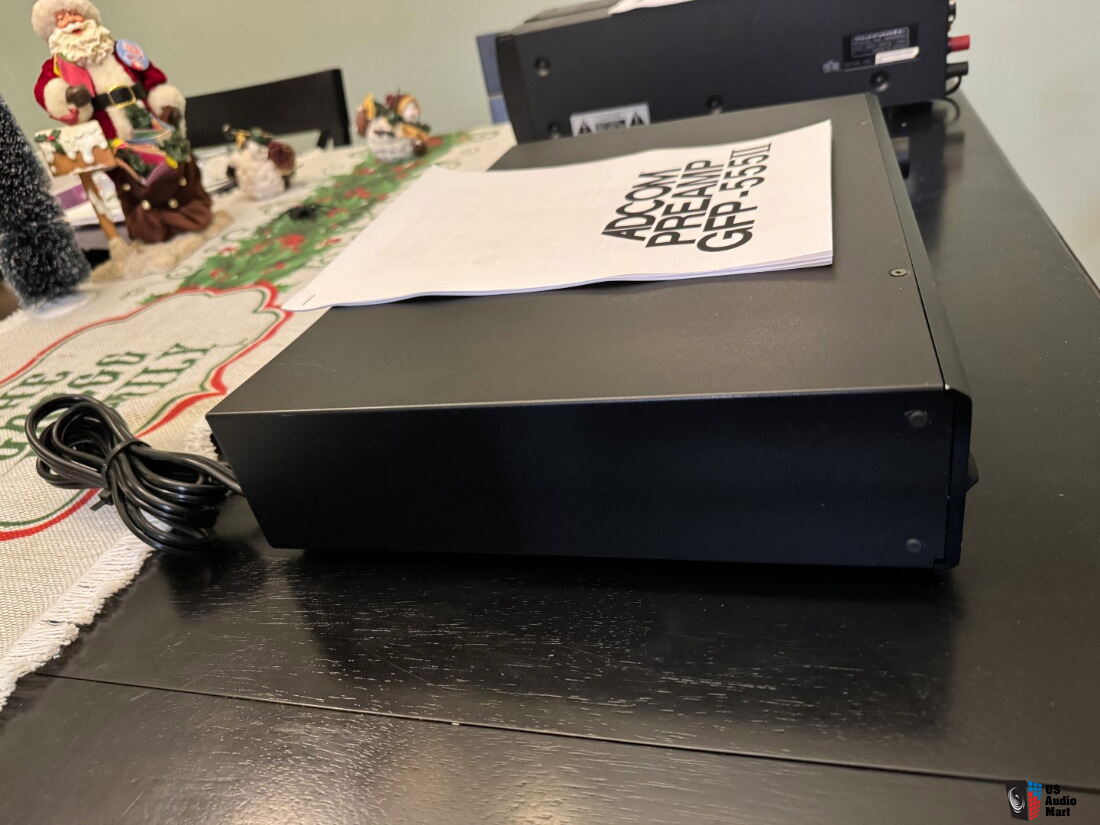 Adcom GFP-555II Pre-Amp Photo #4849386 - US Audio Mart