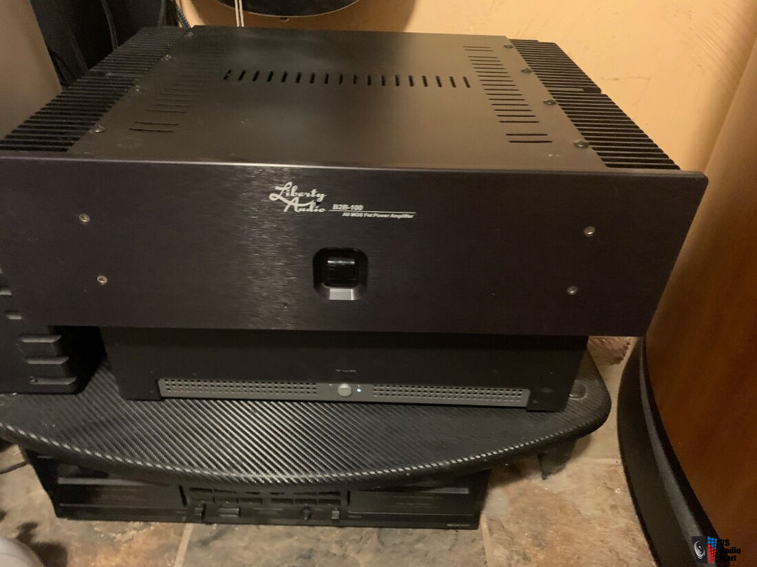 Liberty Audio B2B-100 Power Amplifer