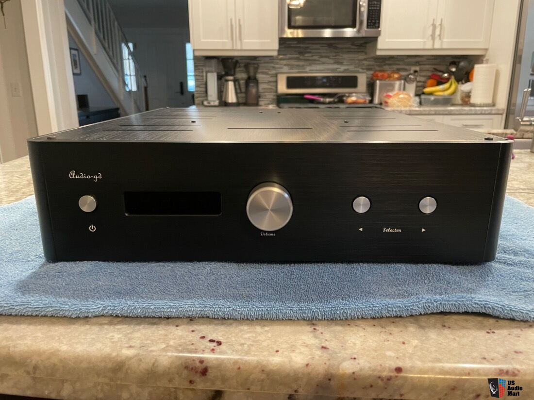 AUDIO GD HE-1 XLR/SE TUBE Preamp (Regenerative Power Supply - Less than ...