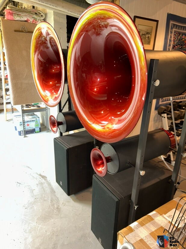 Avantgarde Duo Omega horn speakers, pending Photo #4851725 - US Audio Mart