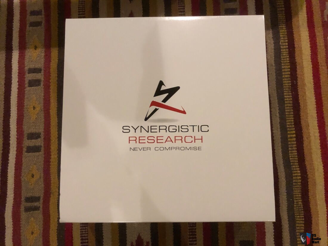 Synergistic Research Atmosphere Excite 5ft power cord New price Photo ...
